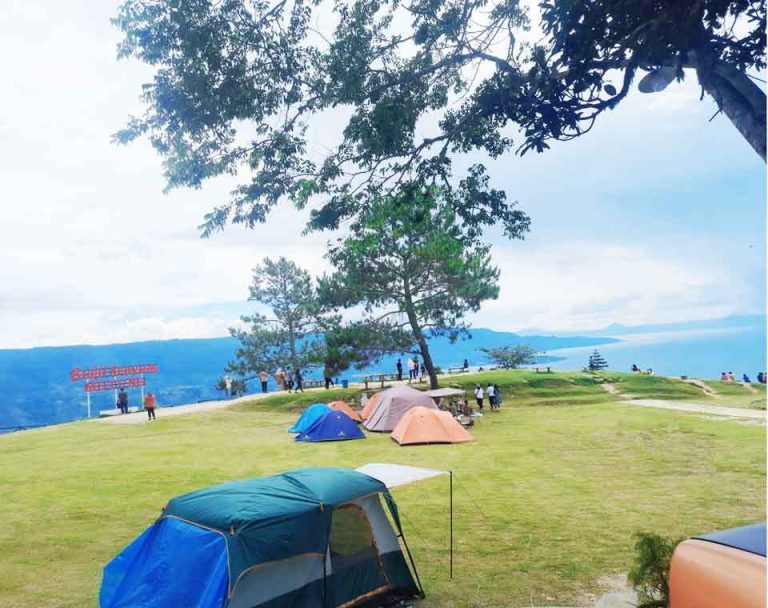 Bukit Senyum Motung | Panorama Terindah Danau Toba